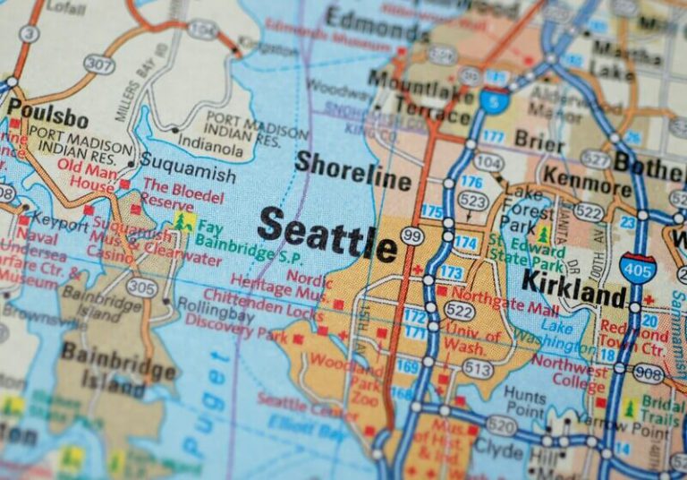 Moving to Seattle: Affordable Moving Tips & Neighborhood Guide